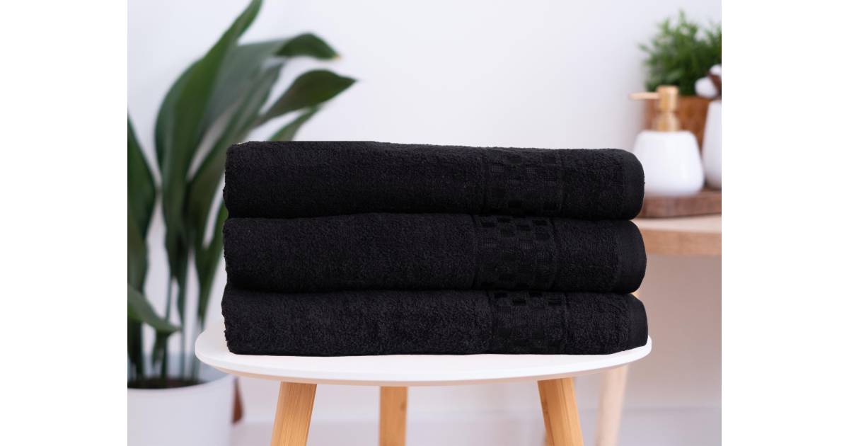 Froté osuška 70 × 140 cm ‒ Paolo čierna | MKLozkoviny.sk