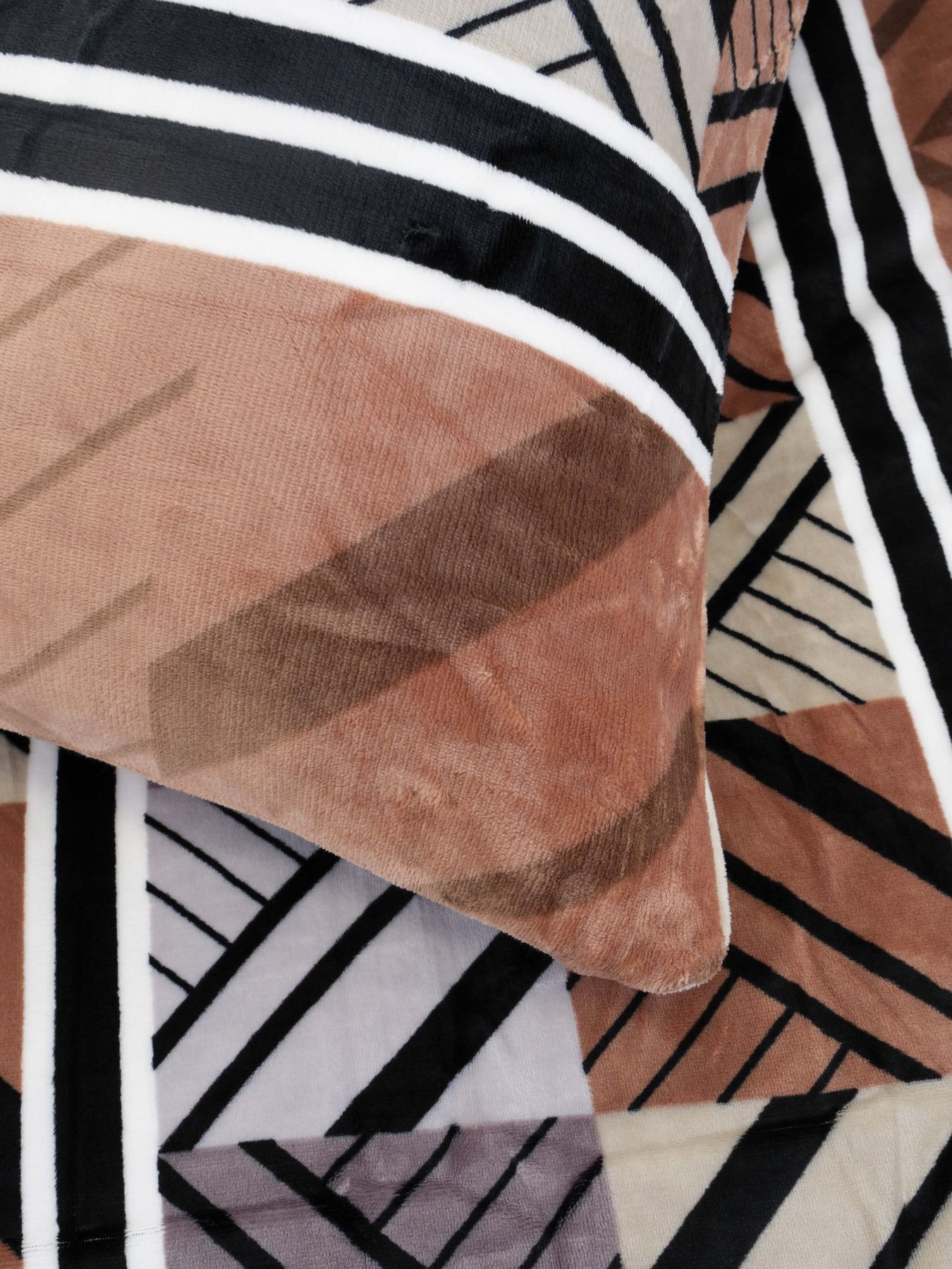 Obliečky mikroplyš Exclusive – Katrin | MKLozkoviny.sk